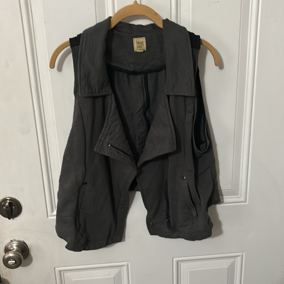 Tops | True Craft Xl Vest | Poshmark